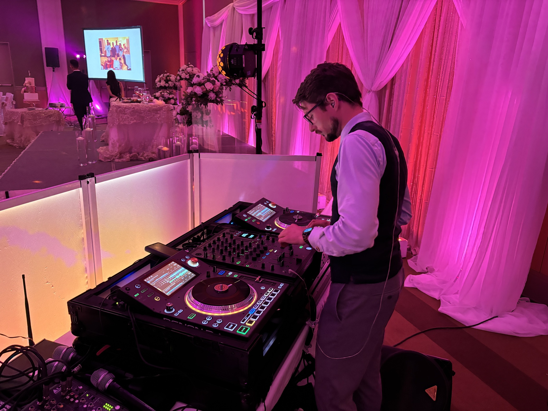 DJ Services - Sounds Unlimited DJ Services Calgary